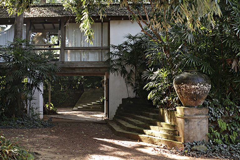 Share | Geoffery Bawa - The Lonely Man in the Courtyard - 空间里建筑设计事务所 ...